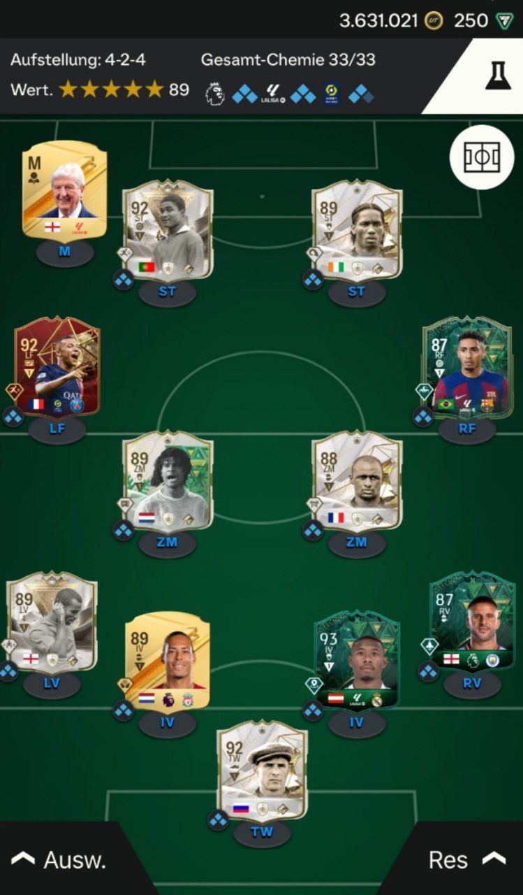 9 million coins team and 3,6 millions coins. Player like Mappe, Gullit ...